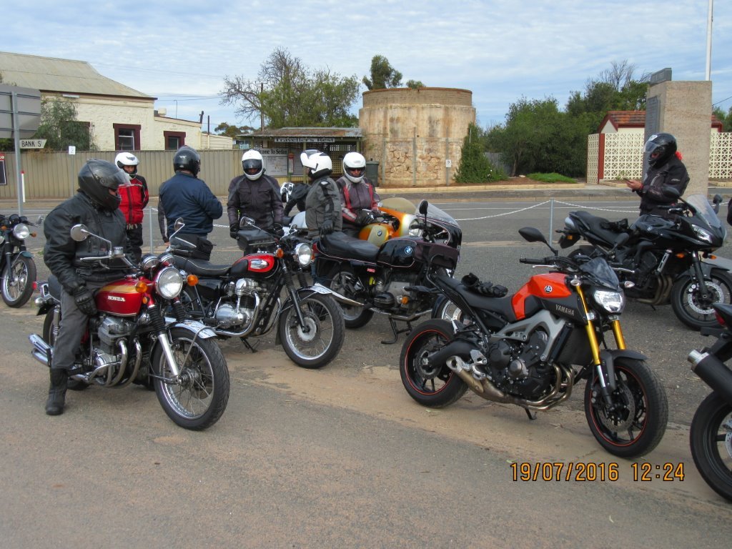 Midweek Runs – The Classic Owners Motorcycle Club Inc.